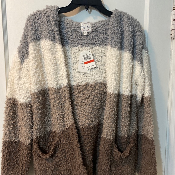 Hippie Rose | Sweaters | Cardigan With Hood | Poshmark